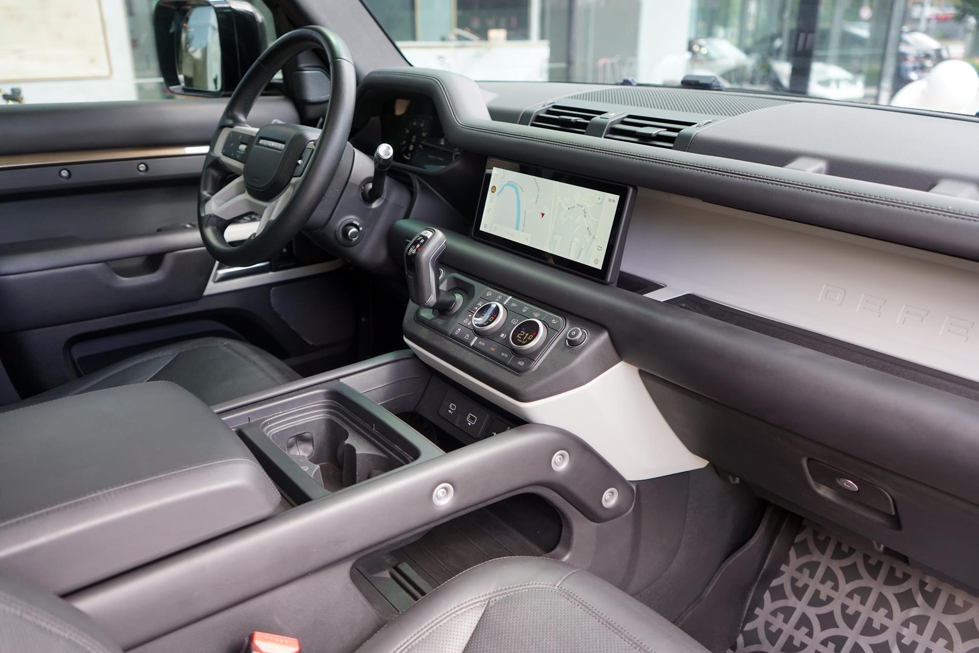 Land Rover/Defender 110 2.0 P300 Hse